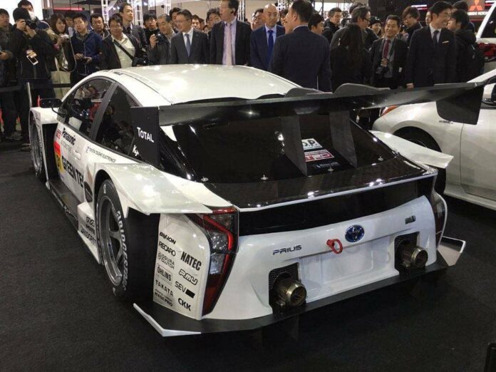 Toyota Prius GT300 Versi Baru Diluncurkan. | KAORI Nusantara