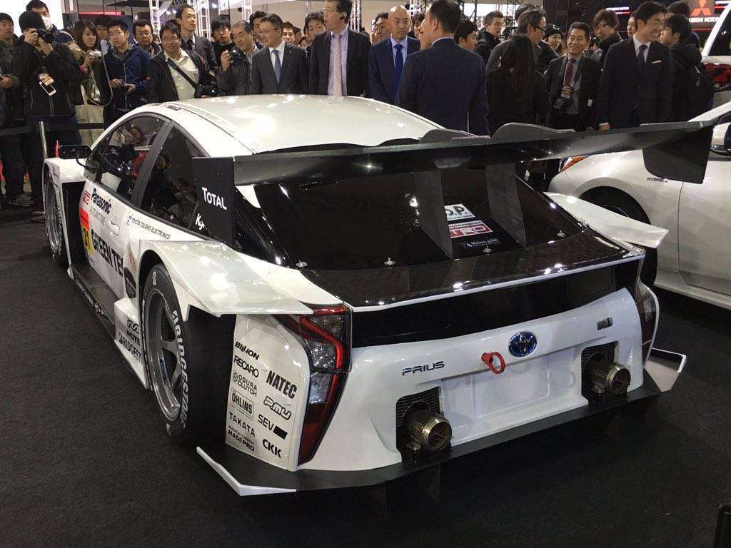 Toyota Prius GT300 Versi Baru Diluncurkan. | KAORI Nusantara