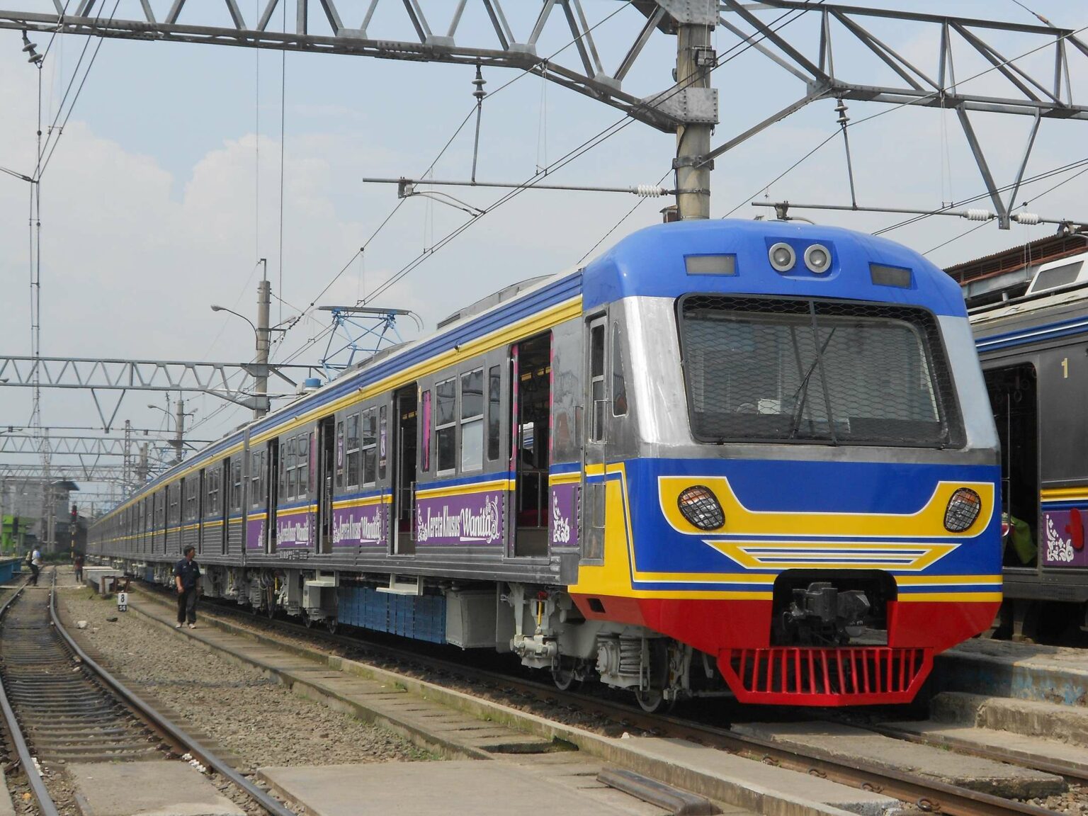 KRL Wednesday : Toei Seri 6000 - 6181F | KAORI Nusantara