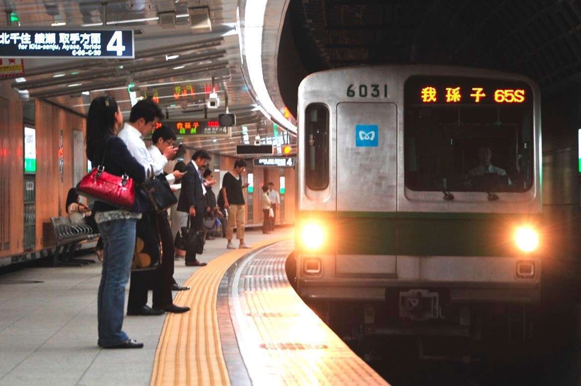 Tiga Rangkaian KRL Seri 6000 Tokyo Metro Segera Tiba (Lagi) di Jakarta ...