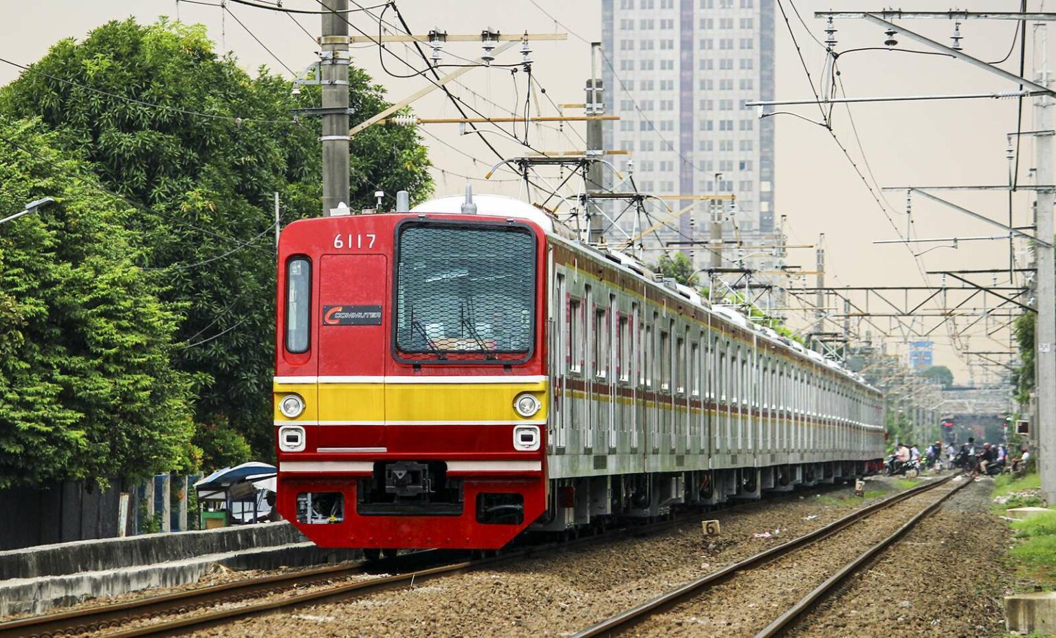 KRL Eks-Tokyo Metro 6000 Teknologi VVVF Jalani Debutnya Di Jabodetabek ...
