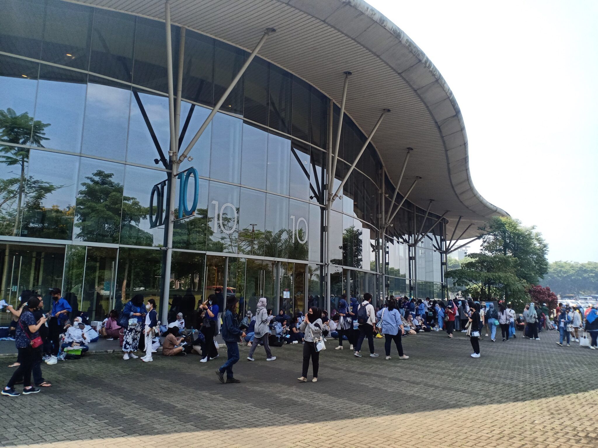 Suasana ICE BSD Jelang Comifuro 15: Ada Konser Super Junior!