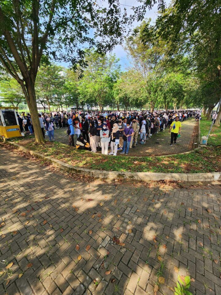 Galeri Foto Comifuro 16 Hari 1: Lebih Luas, Lebih Baik? | KAORI Nusantara