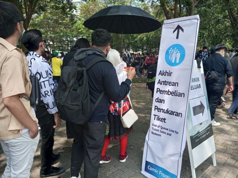 Galeri Foto Comifuro 16 Hari 1: Lebih Luas, Lebih Baik? | KAORI Nusantara