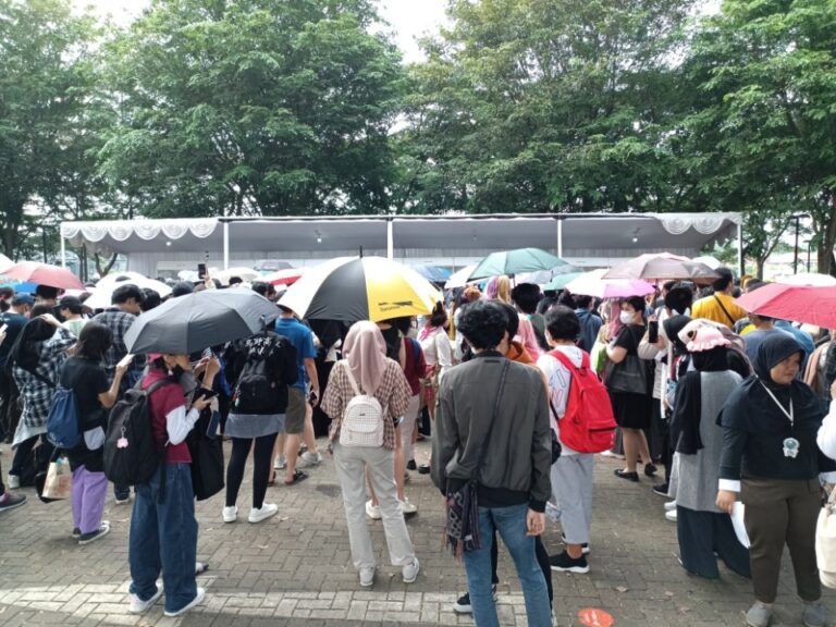 Galeri Foto Comifuro 16 Hari Kedua - KAORI Nusantara