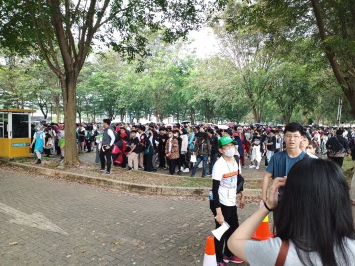 Galeri Foto Comifuro 16 Hari Kedua - KAORI Nusantara