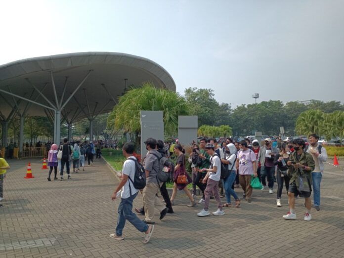 Galeri Foto Comifuro 16 Hari Kedua - KAORI Nusantara