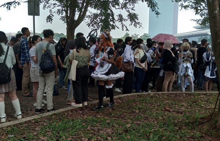 Galeri Foto Comifuro 16 Hari Kedua - KAORI Nusantara